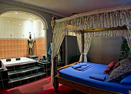 Cleopatra's Gentlemans Club ️