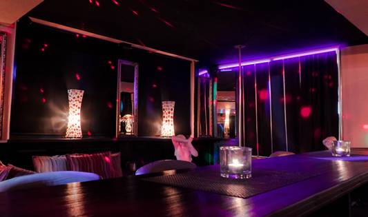 Gentlemen's Club ️